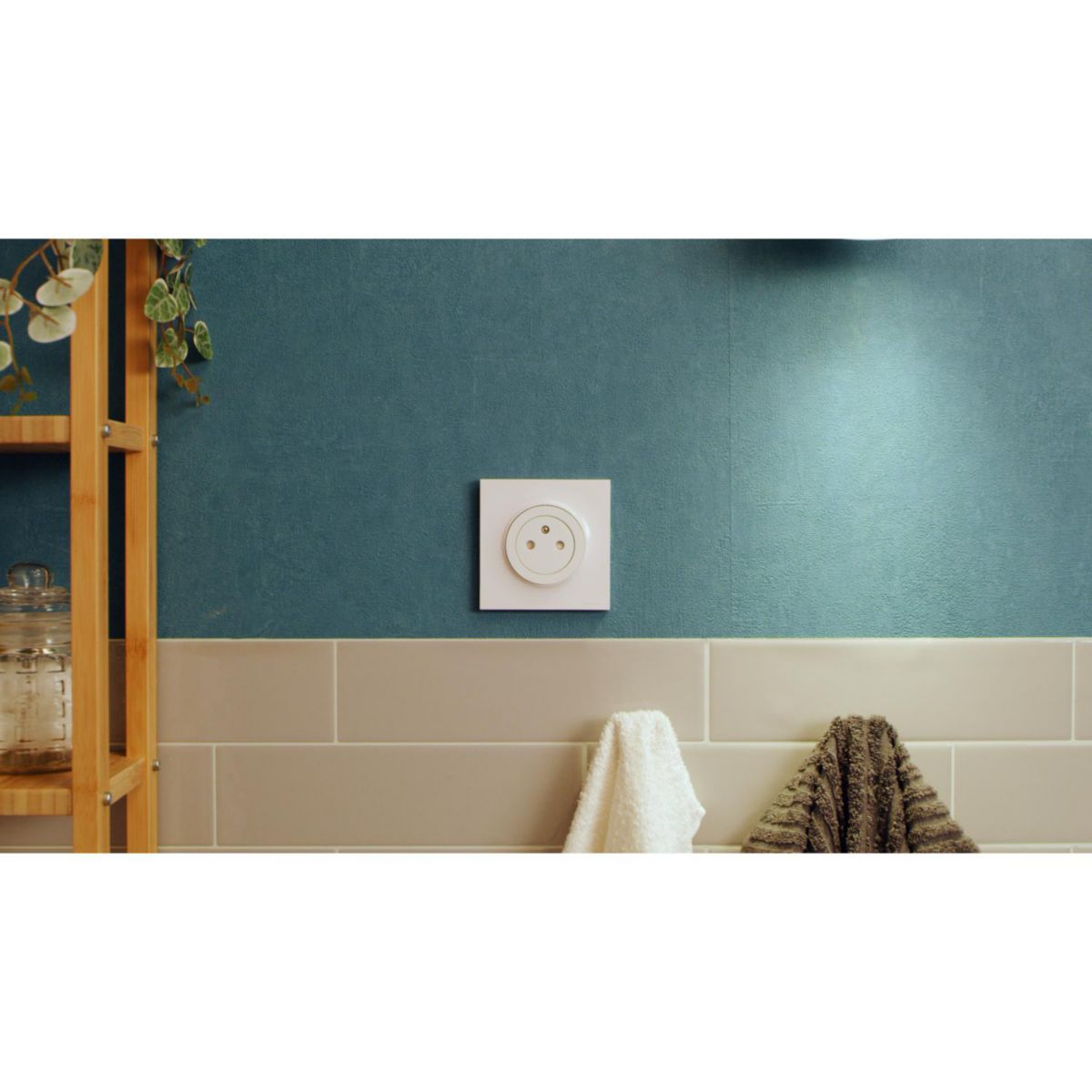 SCHNEIDER ELECTRIC - Odace plaque styl blanc 1 poste Réf S520702 | Cedeo