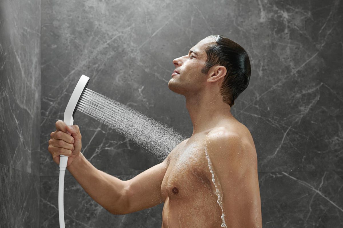 HANSGROHE - Rainfinity douchette 130 3jet - blanc mat Réf. 26864700 | Cedeo