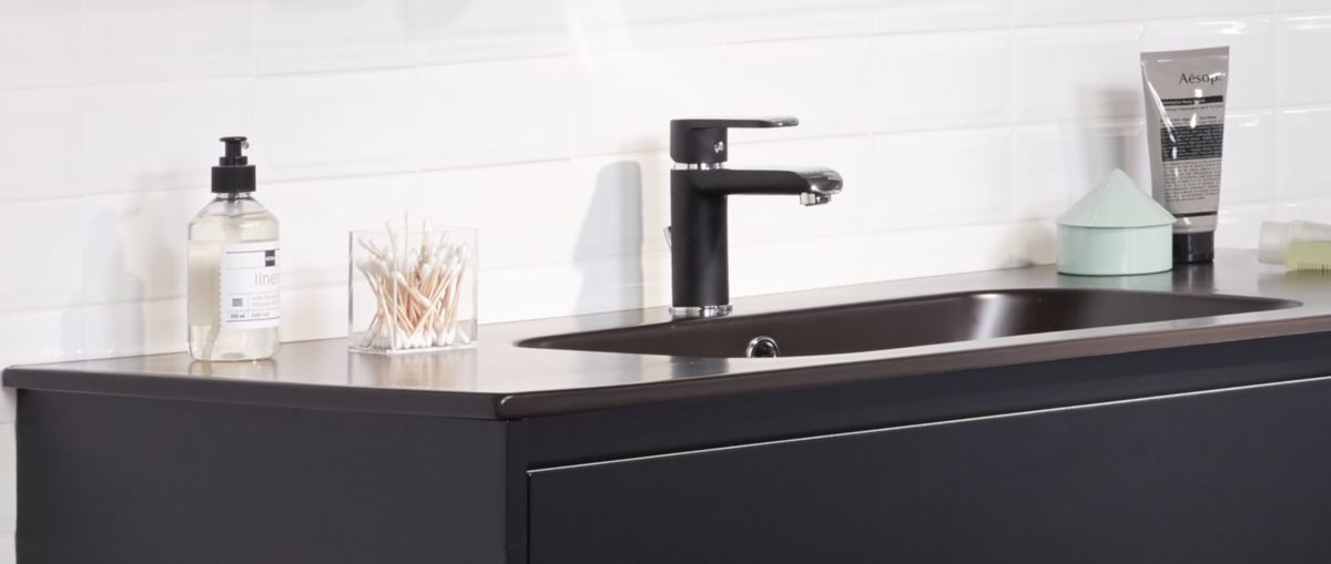 ALTERNA - Mitigeur Lavabo Alterna Daily Color Noir-Chromé | Cedeo