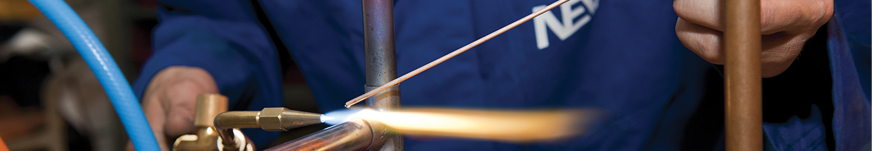 NEVAX : Les produits NEVAX en livraison à J+1 | Cedeo